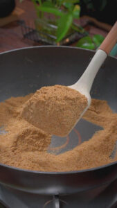 Make Salt And Pepper Seasoning With 6 Spices - Kitchen (Mis)Adventures