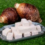 Steamed Chinese Taro Cake (Yam Cake) - Kitchen (Mis)Adventures