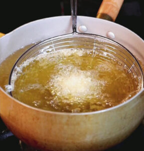 Wu Gok 芋角 (Deep-Fried Taro Dumpling Puffs) - Kitchen (Mis)Adventures