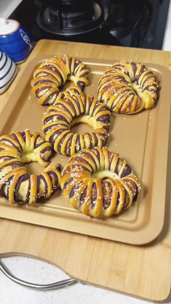 Oven-Baked Red Bean Bread Recipe From Scratch - Kitchen (Mis)Adventures