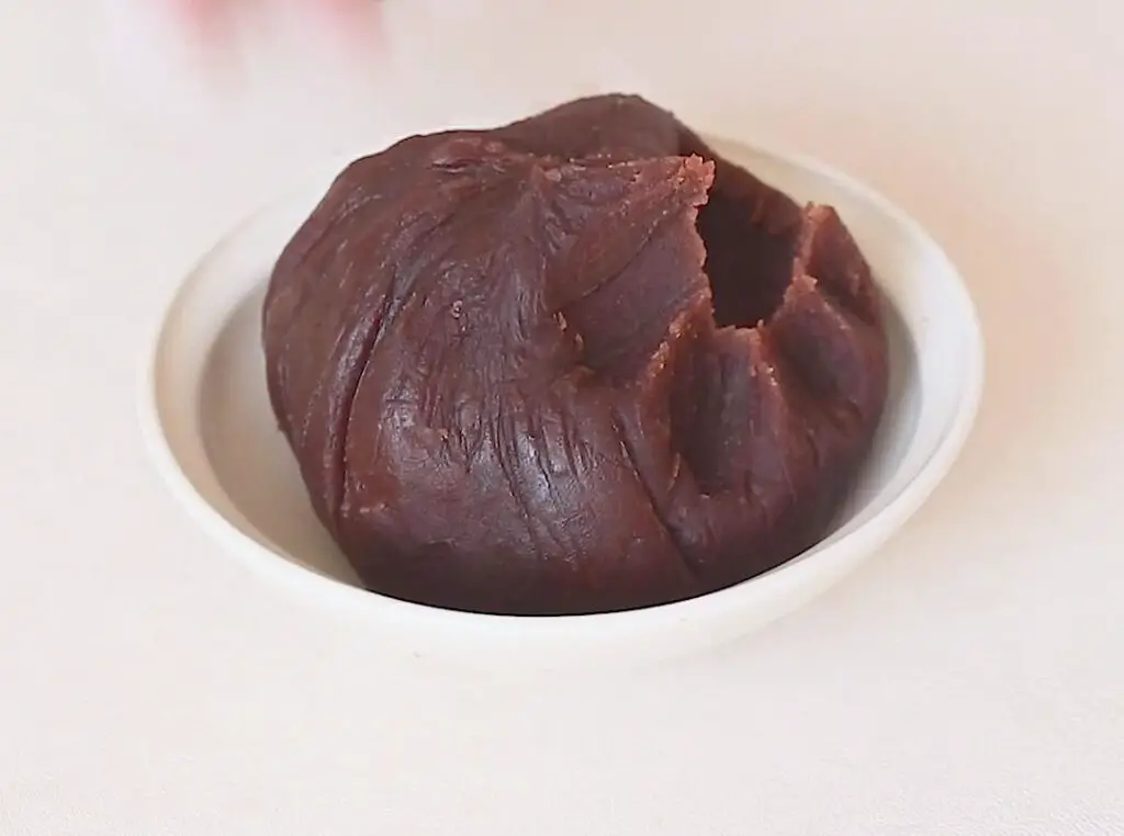 Strawberry Mochi Recipe - Kitchen (Mis)Adventures