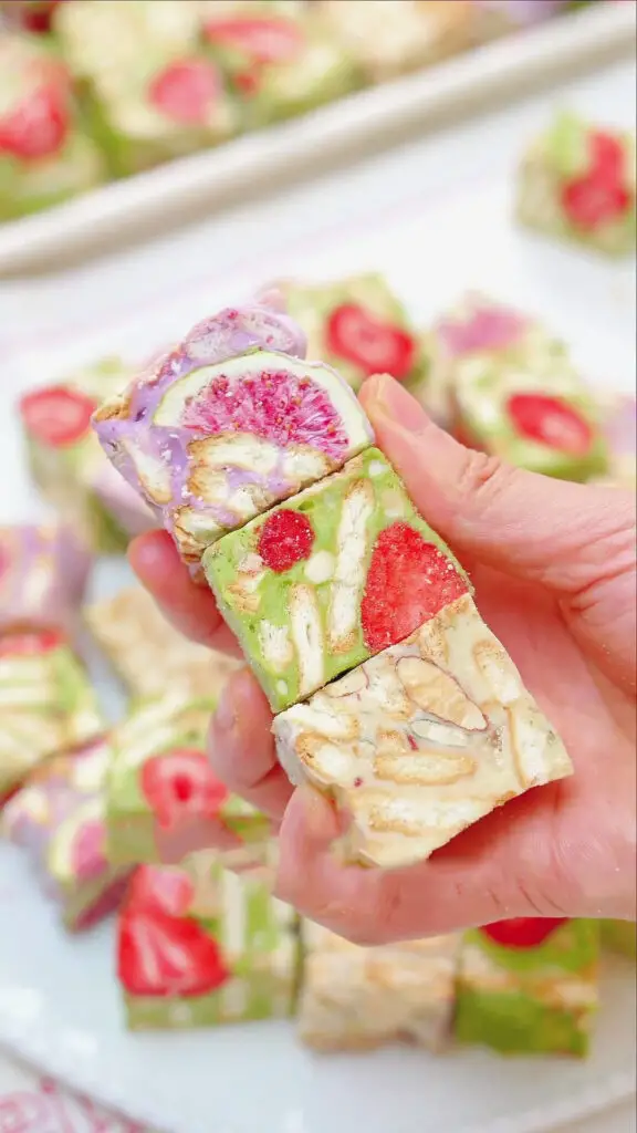 Crunchy And Sweet Snowflake Crisps Recipe - Kitchen (Mis)Adventures