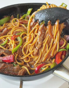 Stir Fried Spaghetti Noodles With Soy Sauce - Kitchen (Mis)Adventures