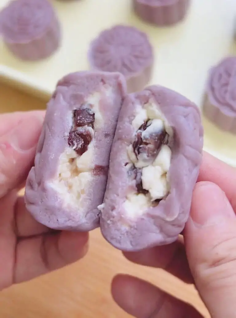 Taro Snow Skin Mooncake With Cheese - Kitchen (Mis)Adventures