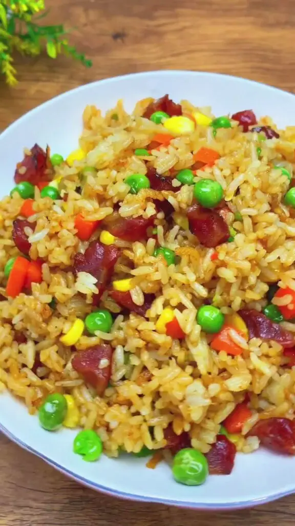 Chinese Sausage Fried Rice (Lap Cheong Chow Fan) - Kitchen (Mis)Adventures