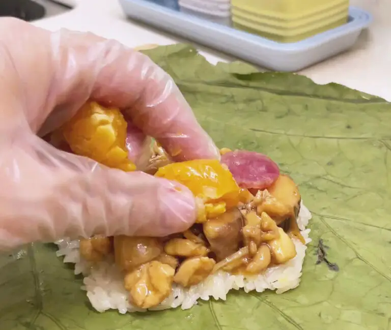 Lo Mai Gai Recipe (Lotus Leaf Sticky Rice Chicken) - Kitchen (Mis ...