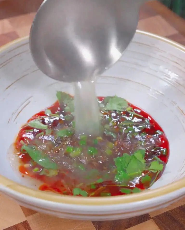 Sichuan Wontons In Chili Oil (Spicy Chao Shou) - Kitchen (Mis)Adventures