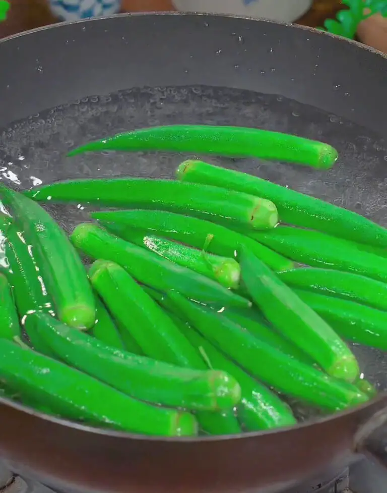 Boiled Okra With Spicy Savory Sauce - Kitchen (Mis)Adventures