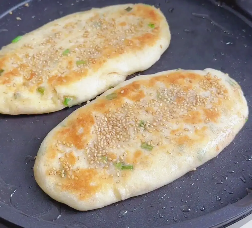 Shaobing Recipe (Flaky Chinese Sesame Flatbread) - Kitchen (Mis)Adventures