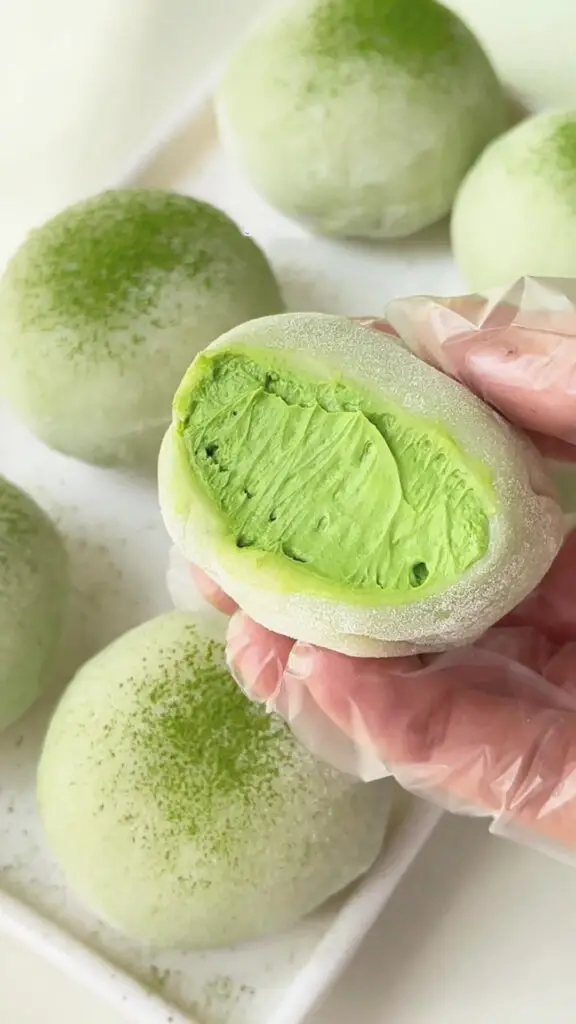 Matcha Mochi Recipe (Green Tea Cheese Ice Cream Filling) - Kitchen (Mis ...