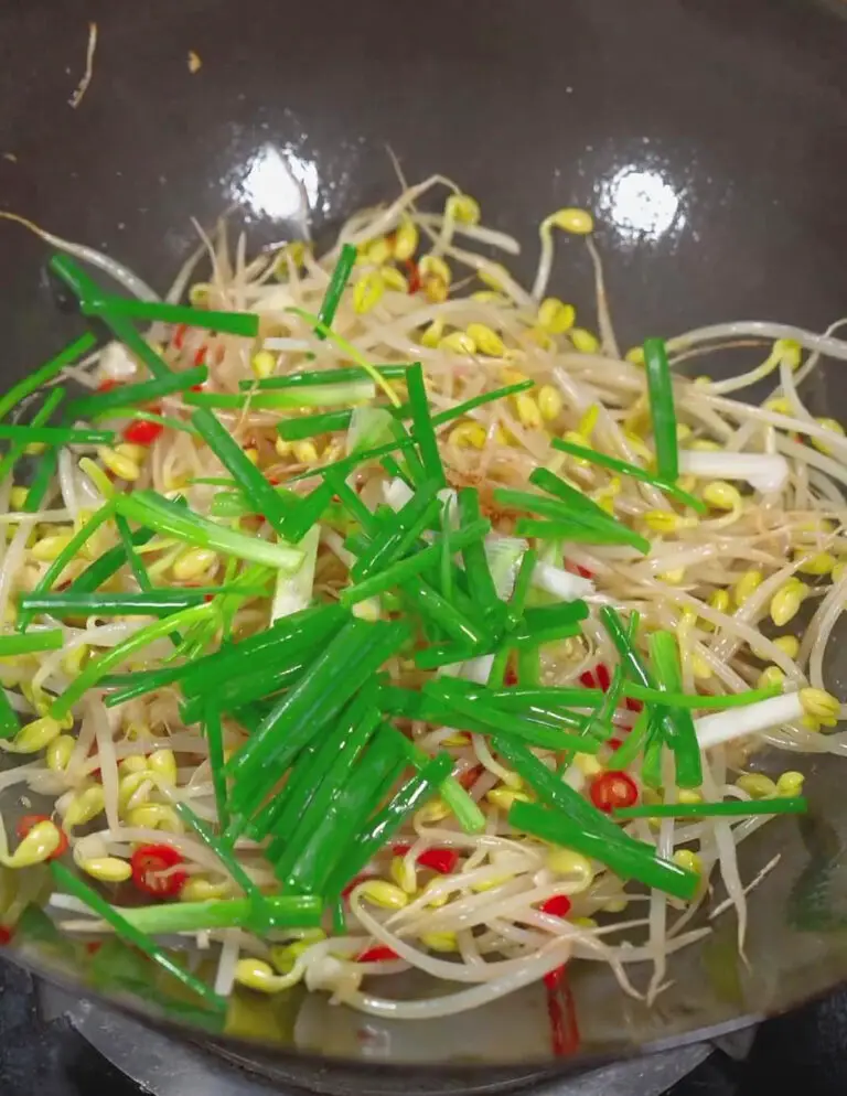 Stir-Fry Bean Sprouts (Ready In 10 Minutes!) - Kitchen (Mis)Adventures