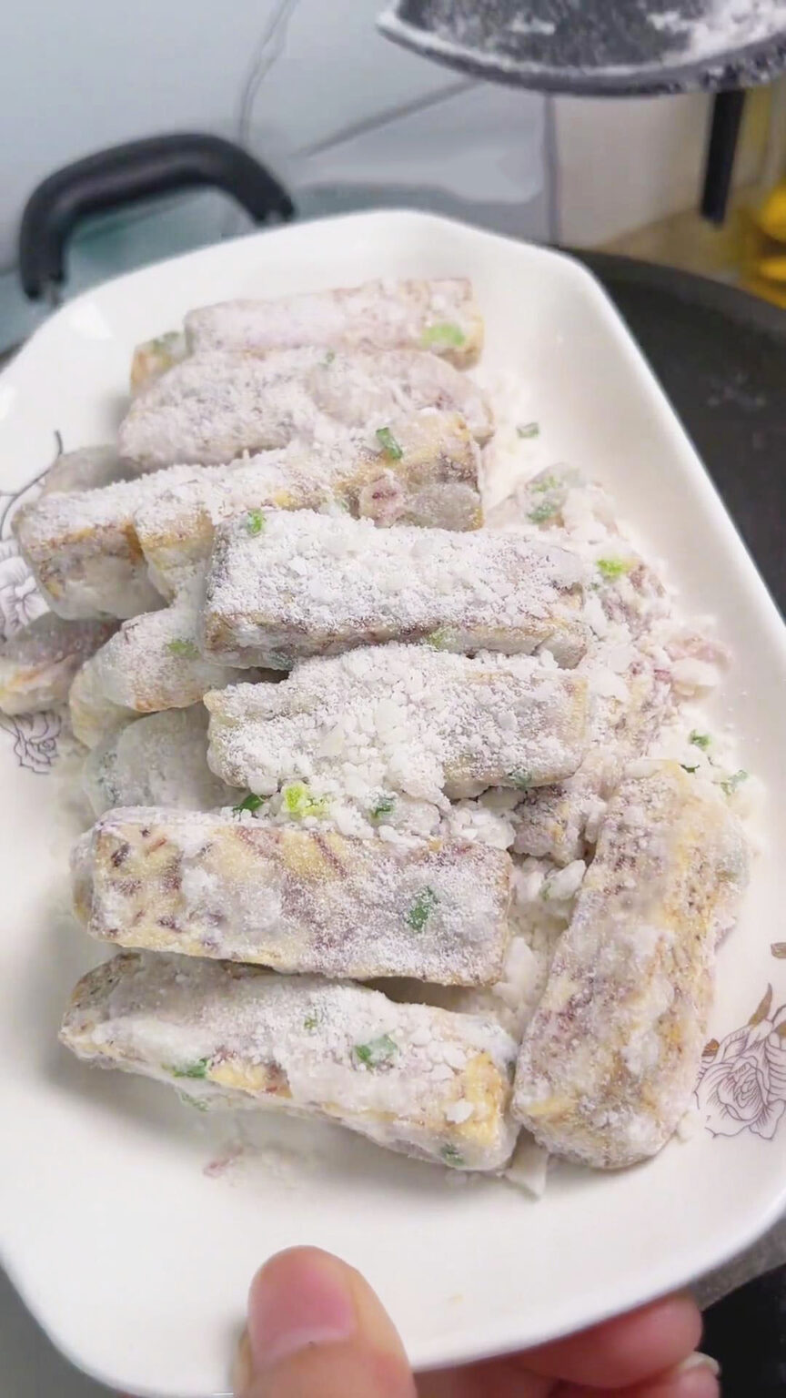 Deep-Fried Sugared Taro Recipe - Kitchen (Mis)Adventures