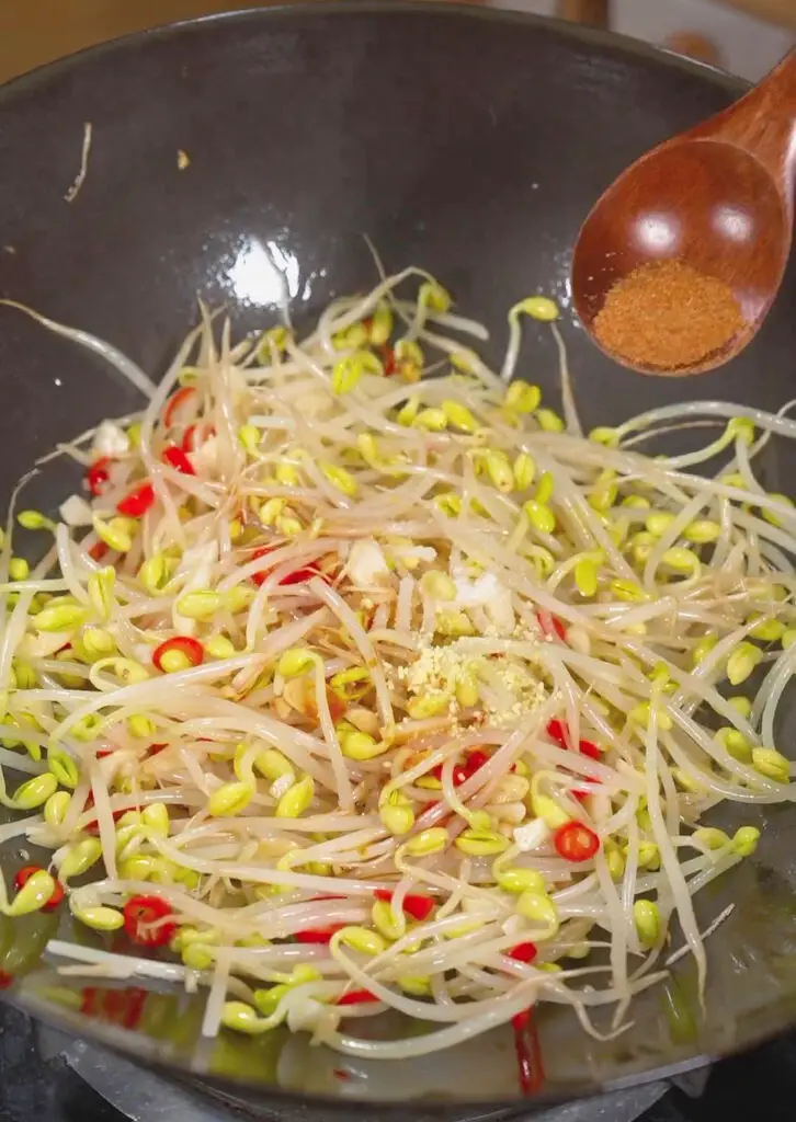 Stir-Fry Bean Sprouts (Ready In 10 Minutes!) - Kitchen (Mis)Adventures