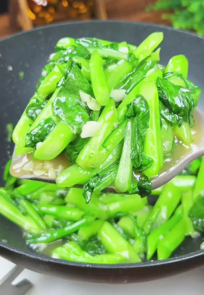 Easy Stir-Fried Yu Choy Recipe - Kitchen (Mis)Adventures