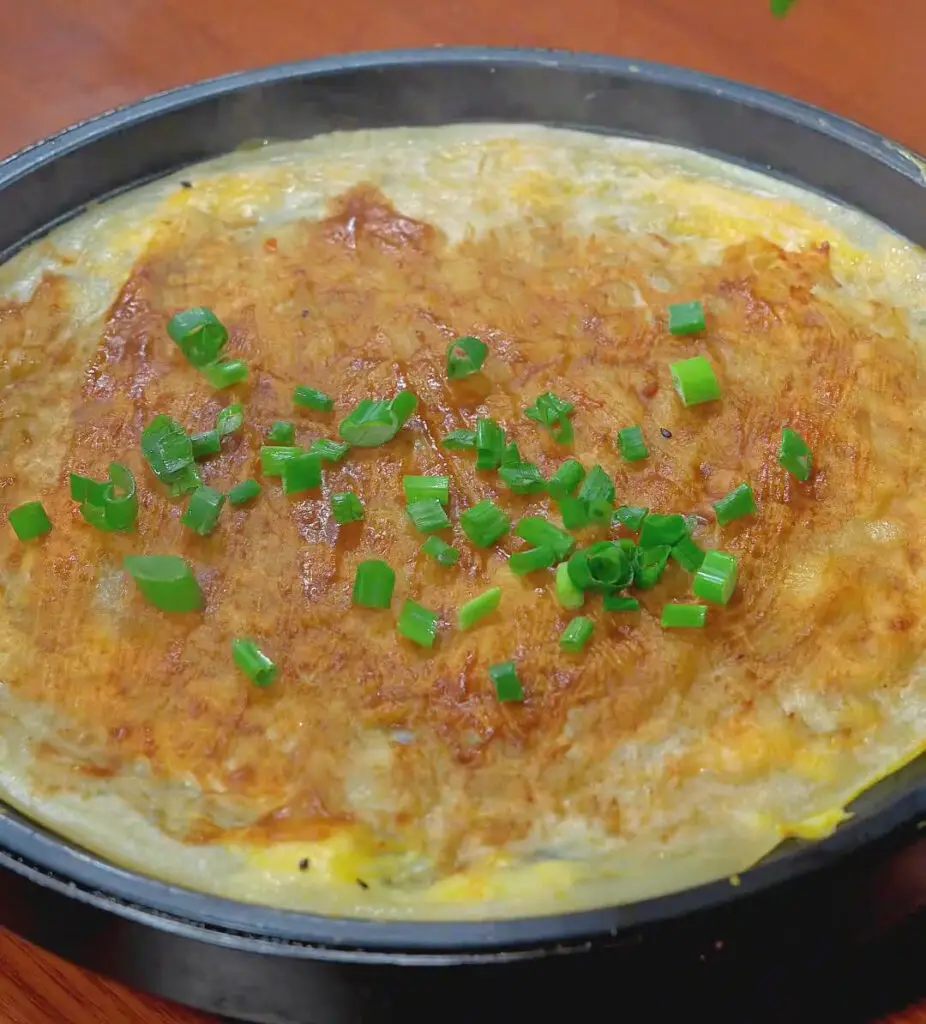 Easy Jian Bing Recipe (Chinese Breakfast Crepe) - Kitchen (Mis)Adventures