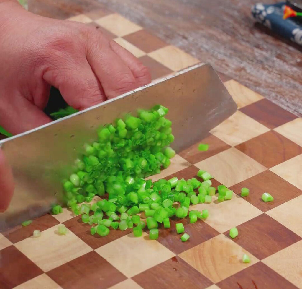 10-Minute Scallion Omelette Recipe - Kitchen (Mis)Adventures