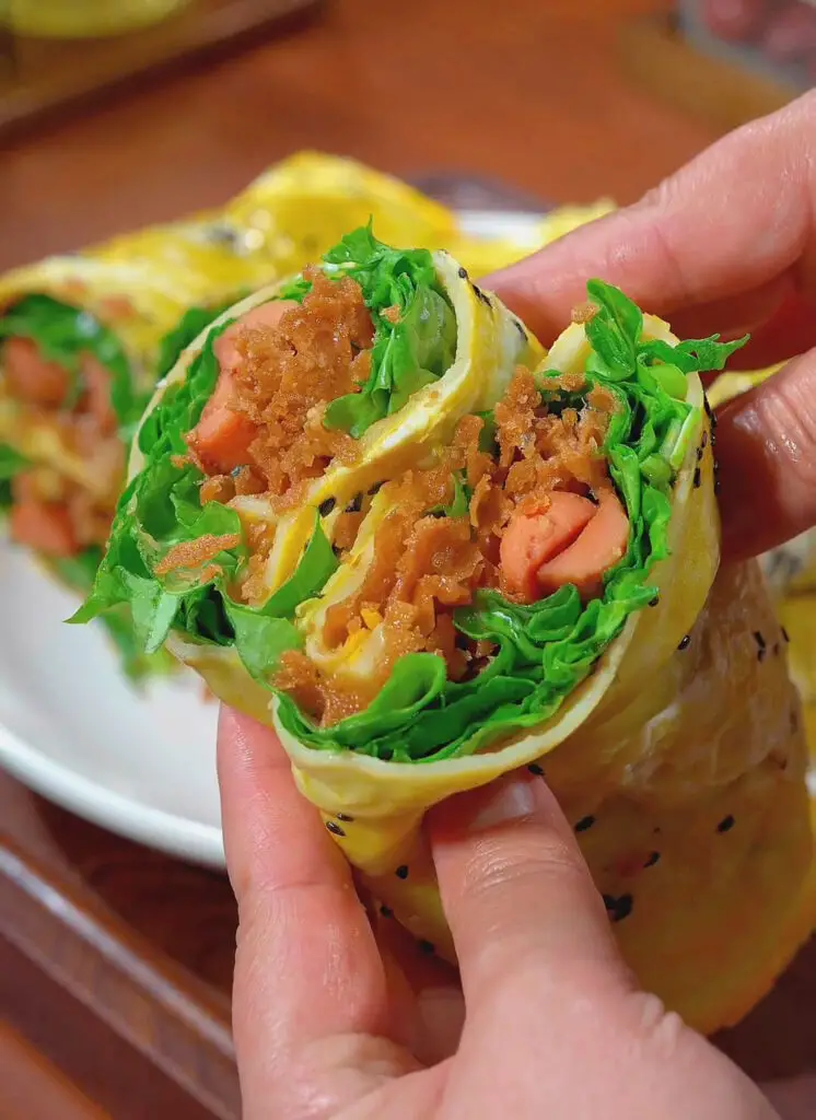 Easy Jian Bing Recipe (Chinese Breakfast Crepe) - Kitchen (Mis)Adventures