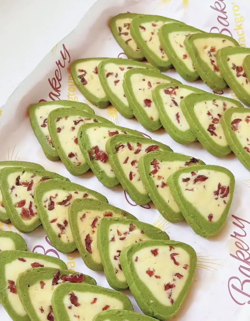 Matcha Cookies With Cranberries - Kitchen (Mis)Adventures