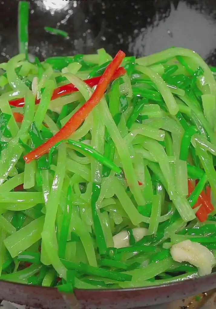 10-Minute Celtuce Stir-Fry Recipe - Kitchen (Mis)Adventures