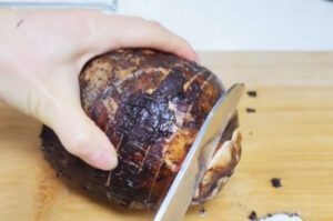 What is Taro: 7 Easy Cooking Methods and Recipes - Kitchen (Mis)Adventures